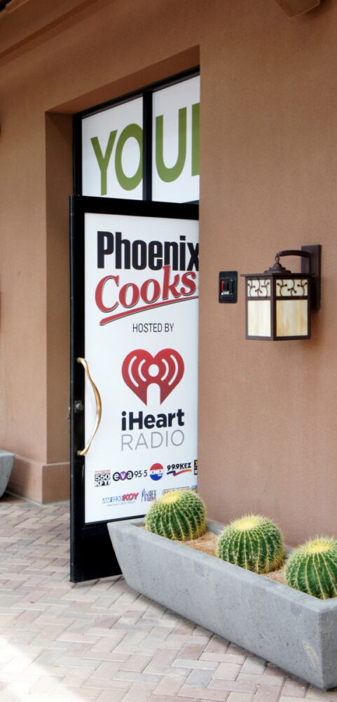 Phoenix Cooks - Ignite Your Appetite - I Wash You Dry