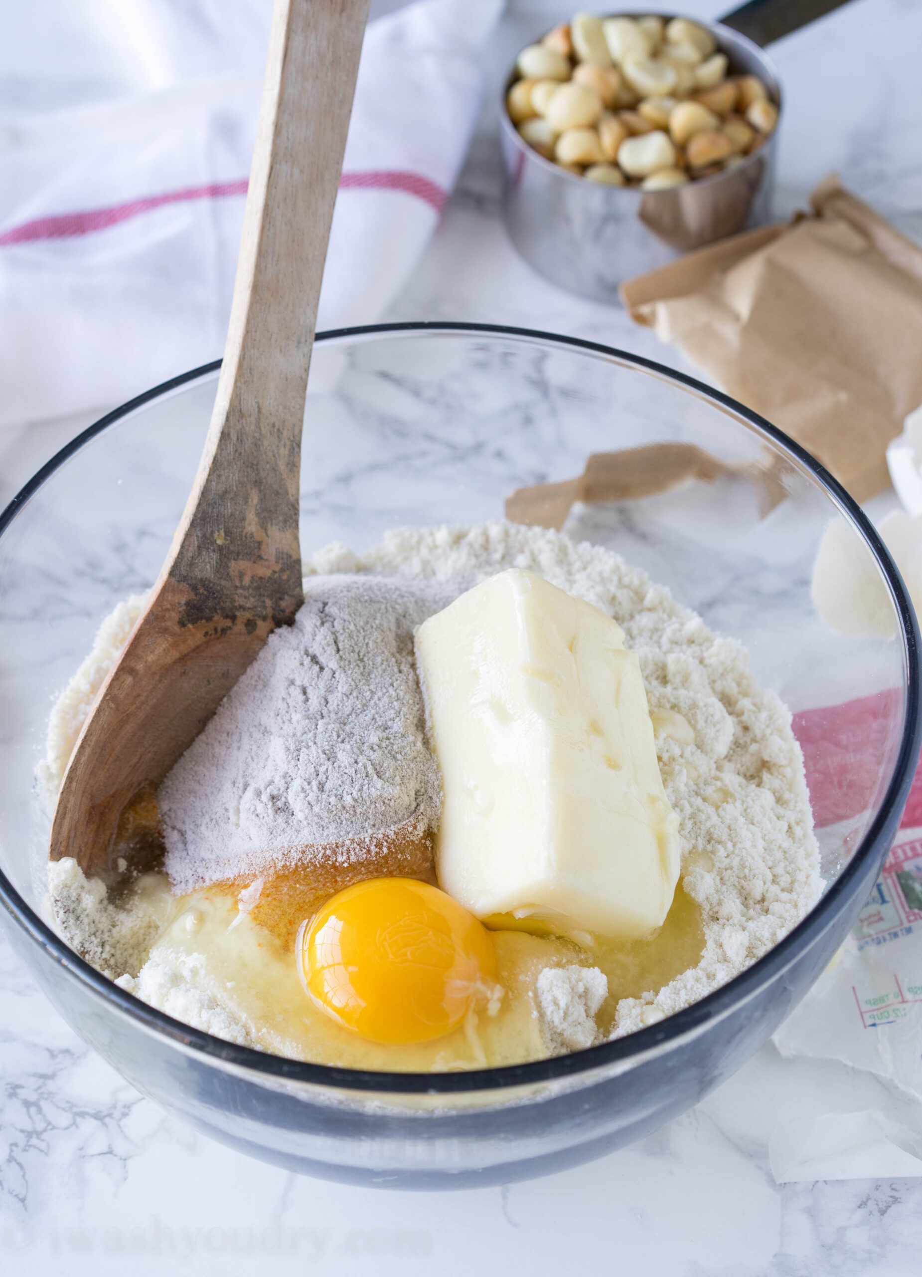 Gooey Butterscotch Nut Bars - I Wash You Dry