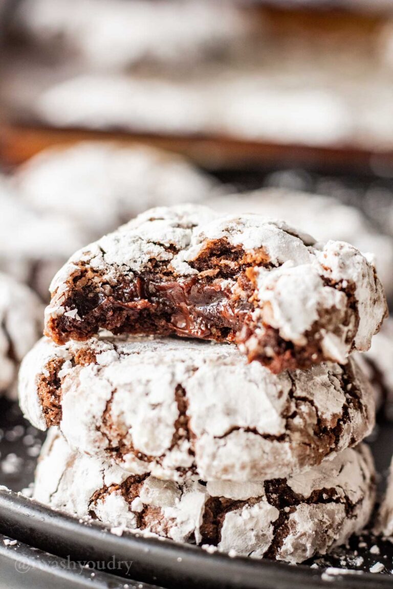 Chocolate Crinkle Cookies Recipe - I Wash You Dry