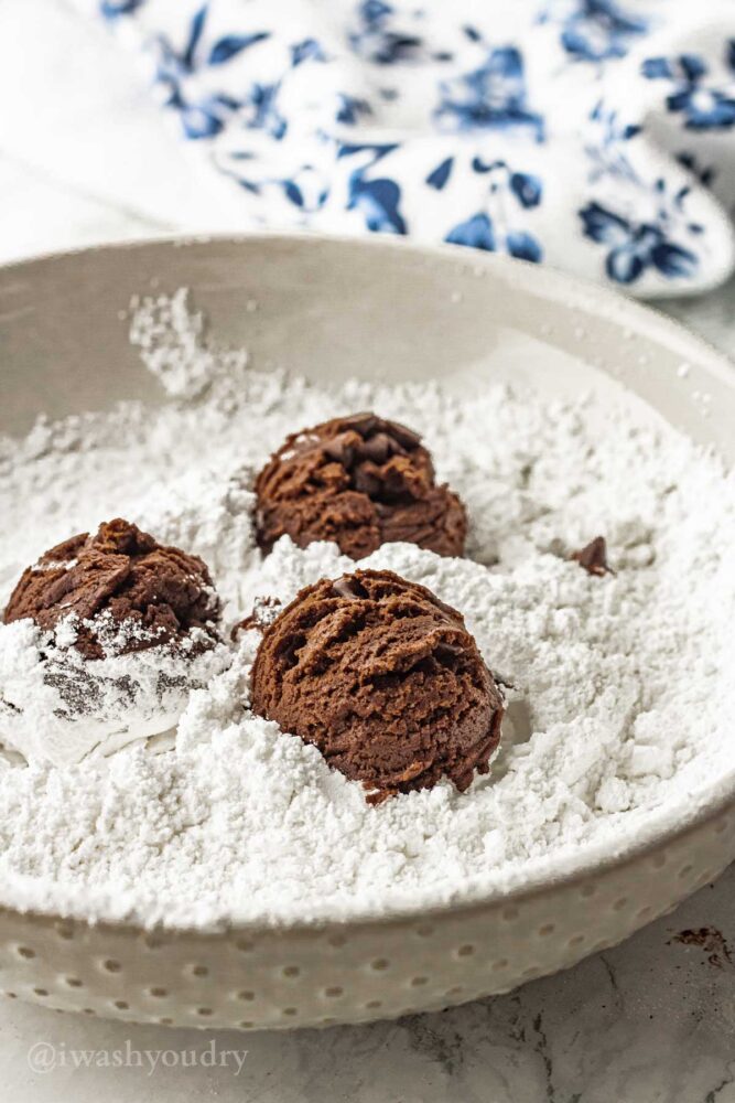 Chocolate Crinkle Cookies Recipe - I Wash You Dry